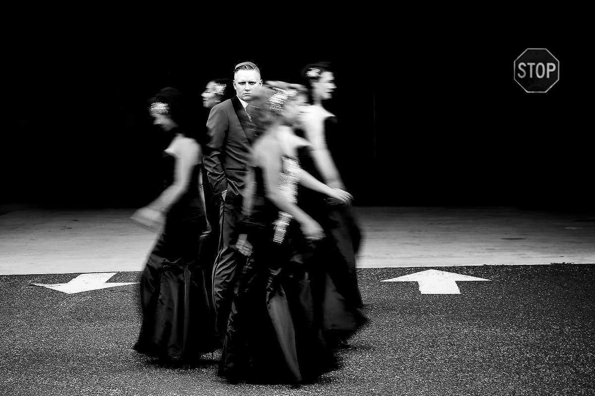 Blurry Wedding Photography: Magic in the Movement